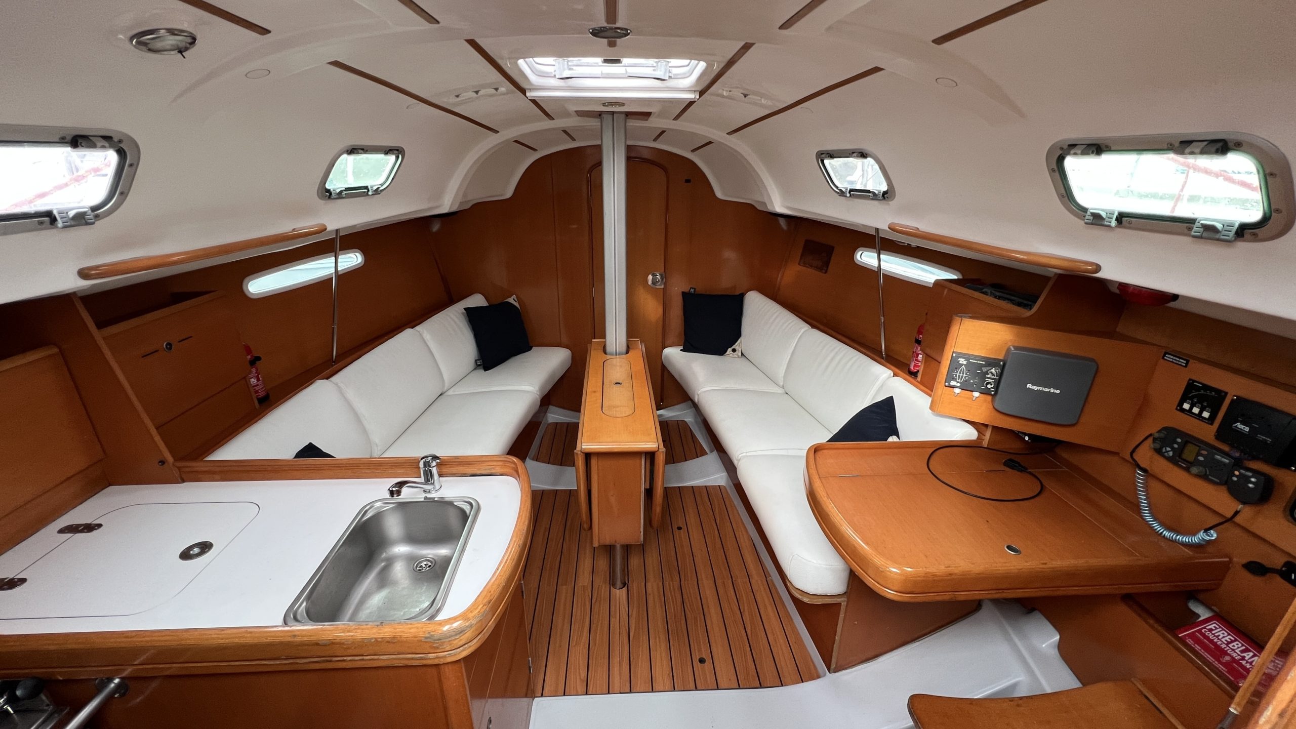 First 31.7 Kakote - Crouesty Location