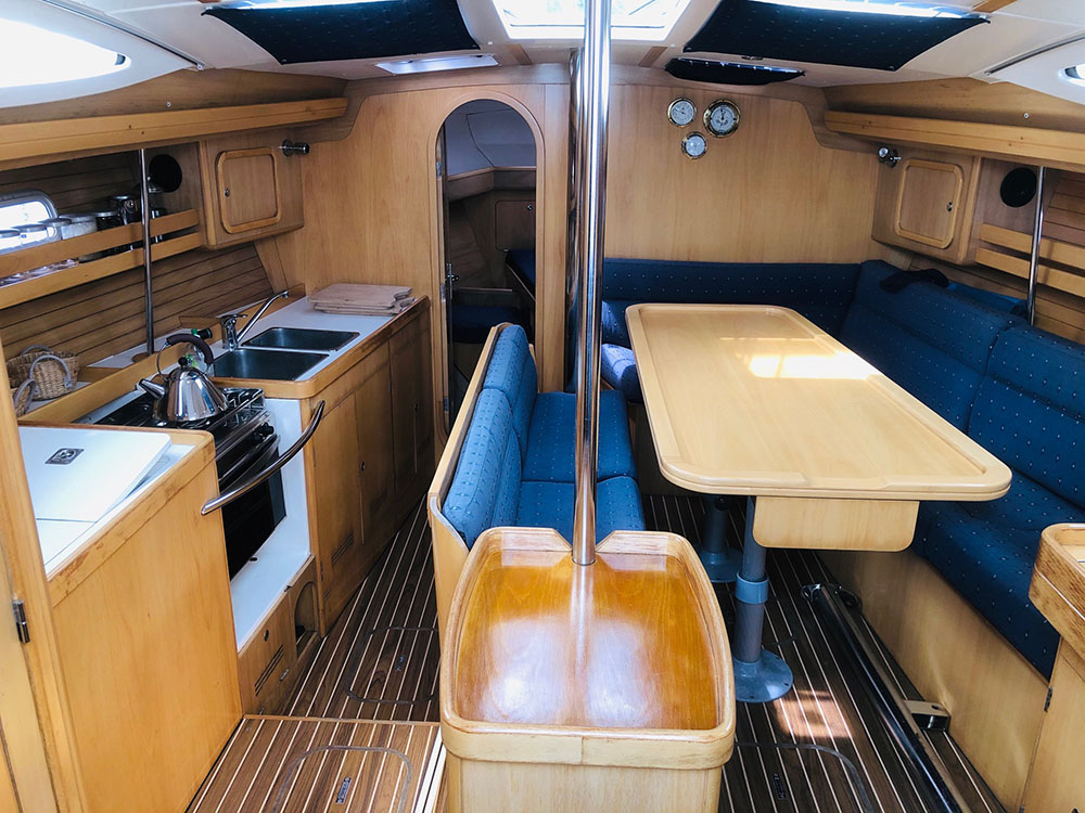 Feeling 39 DI - Crouesty Location